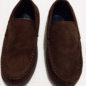 Wayland Square | Shoes | New Wayland Square Memory Foam Slippers | Poshmark